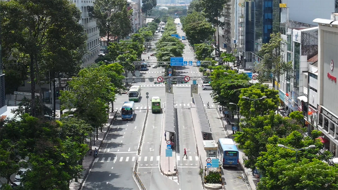 Increase operating frequency of 23 bus routes from suburb to city ...